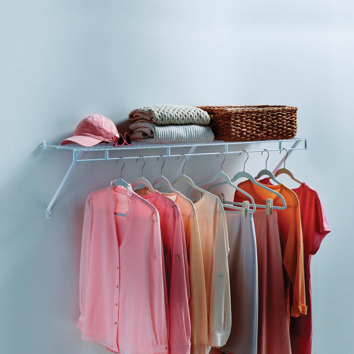 Rubbermaid 4 Ft. Wardrobe Shelving with Hardware | Do it Best