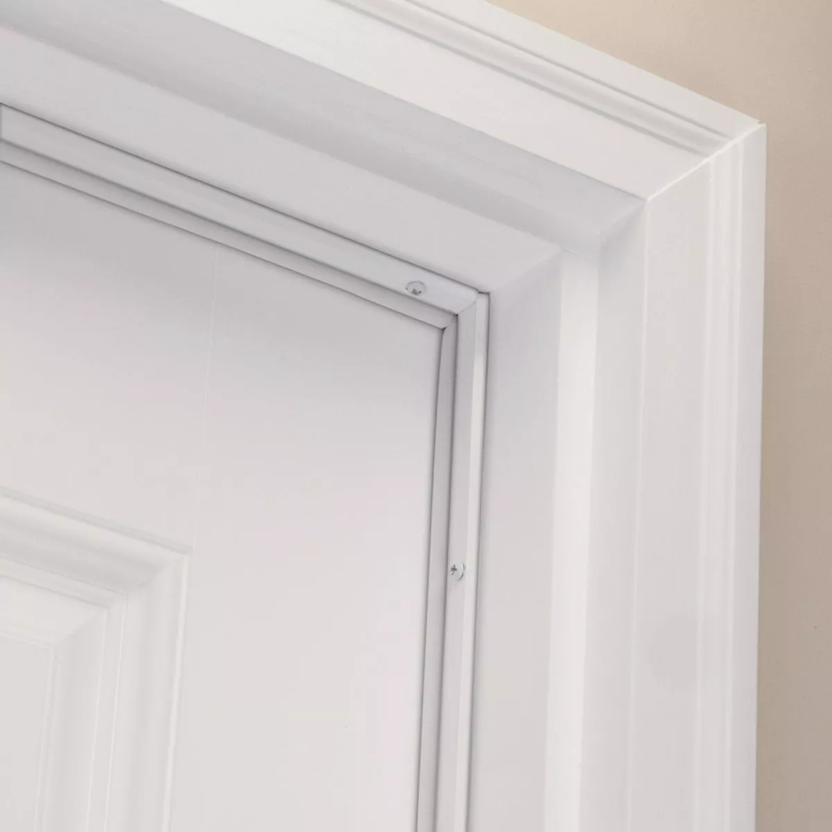 M-D Building Products White Aluminum and Vinyl Screw-on Top and Sides ...