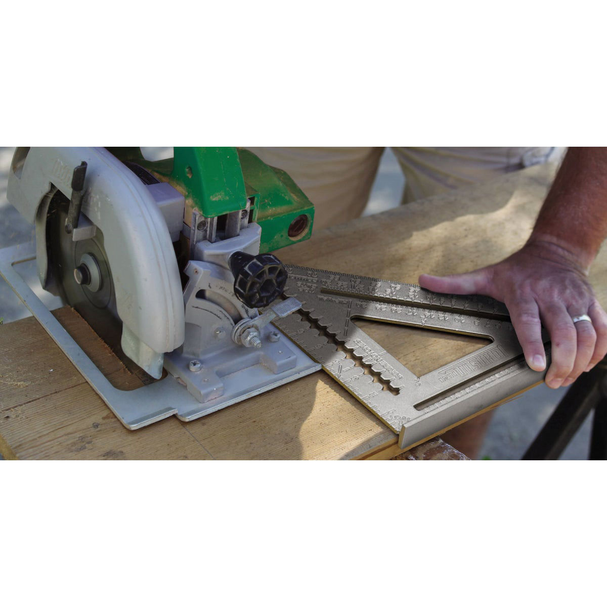 Johnson Level Johnny Square 12 In. Aluminum Rafter Square | Do it Best