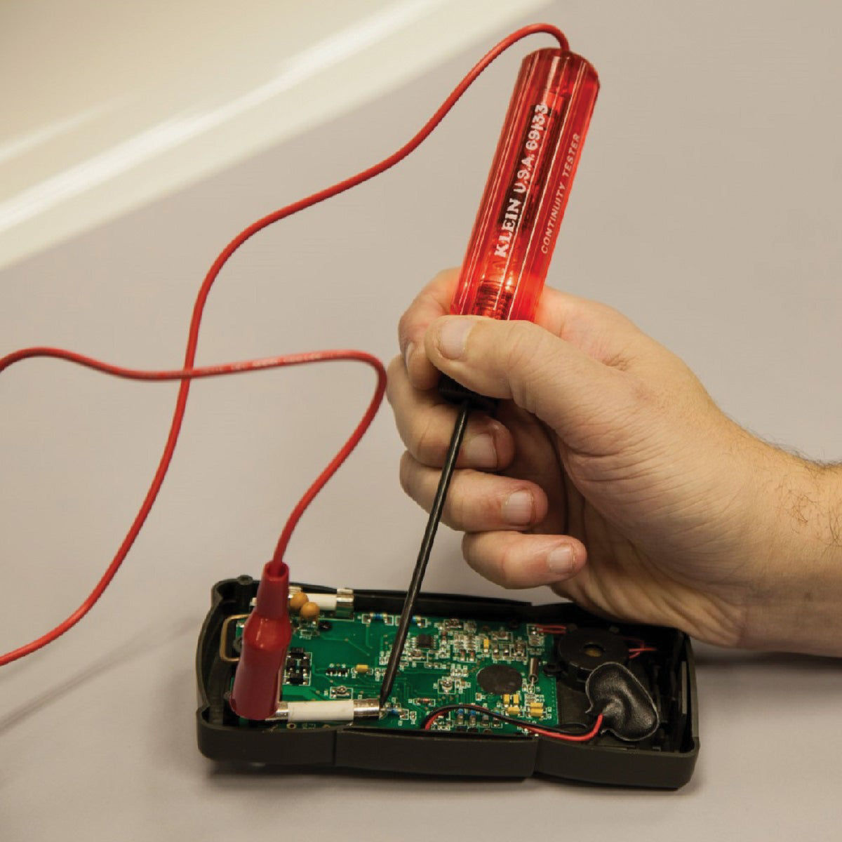 Klein 36 In. Continuity Tester | Do it Best