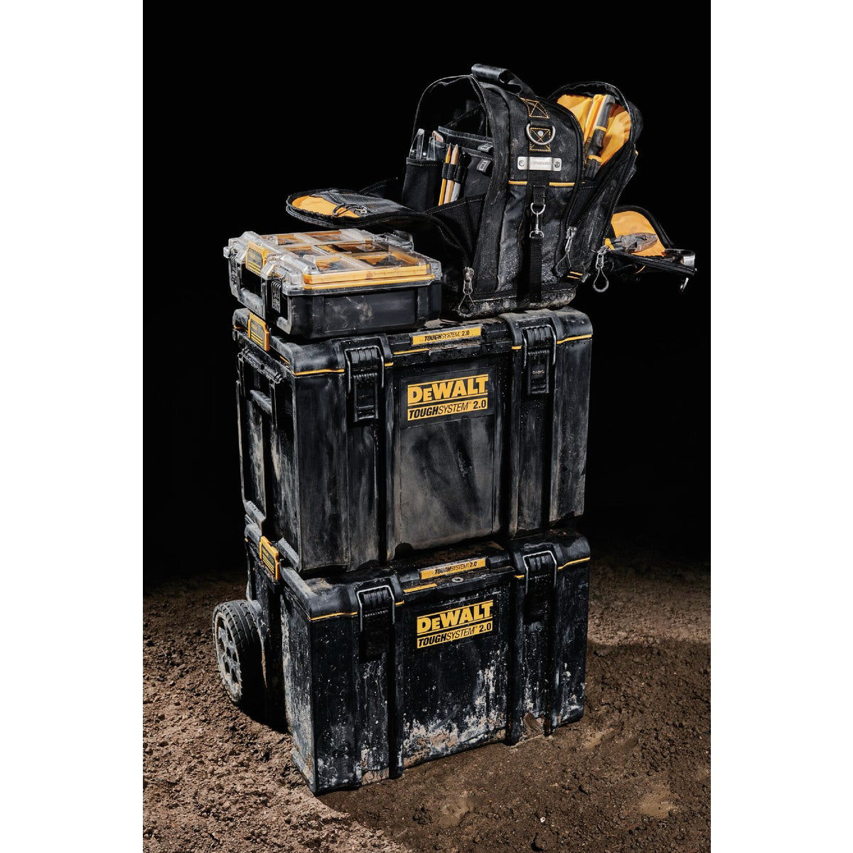 DEWALT ToughSystem 2.0 25-Pocket 15-1/4 In. Compact Backpack Tool Bag ...