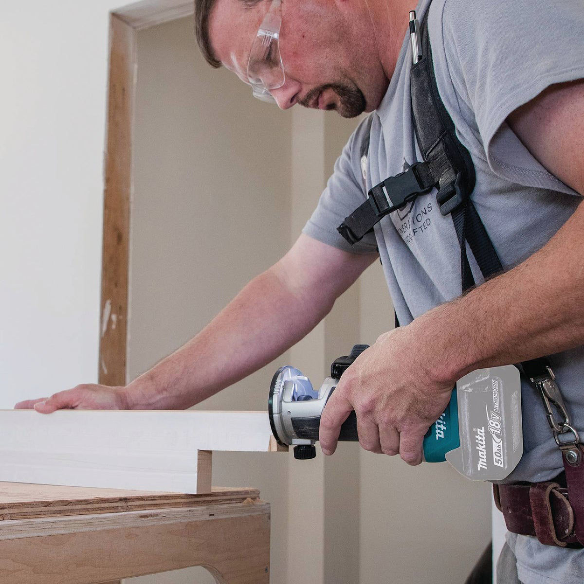 Makita 18V LXT Brushless Compact Cordless Router (Tool Only) | Do it Best