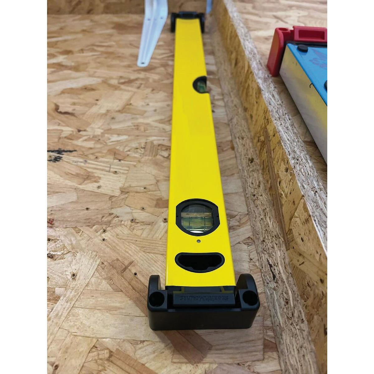 StealthMounts Universal Level Holders (2 Pack) | Do it Best