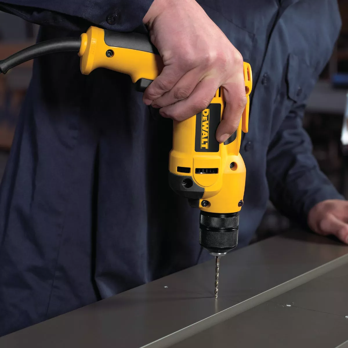 DEWALT 3/8 In. 8-Amp Keyless Electric Drill | Do it Best