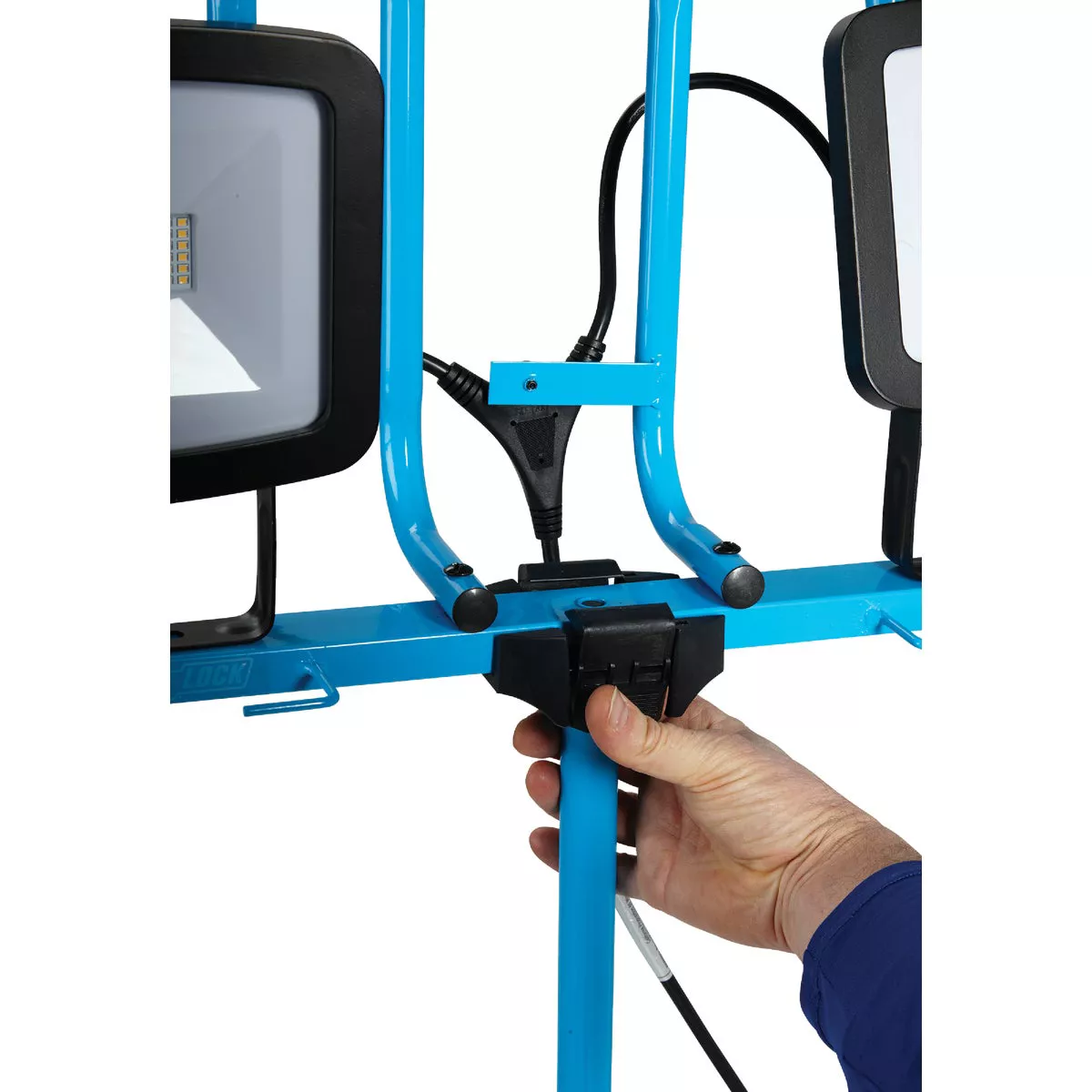 Channellock 13,200 Lm. LED Twin Head Tripod Stand-Up Work Light | Do it ...