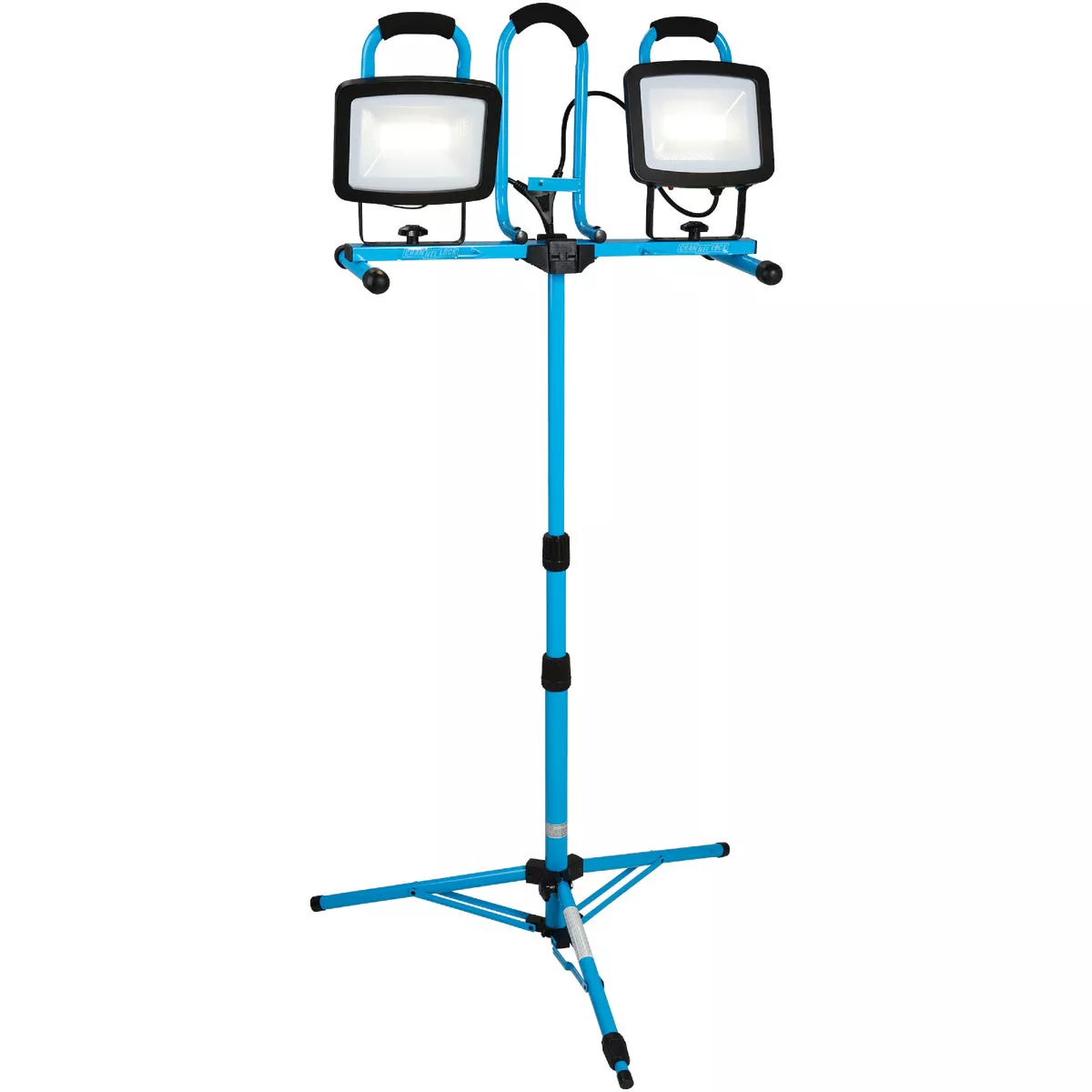 Channellock 13,200 Lm. LED Twin Head Tripod Stand-Up Work Light | Do it ...