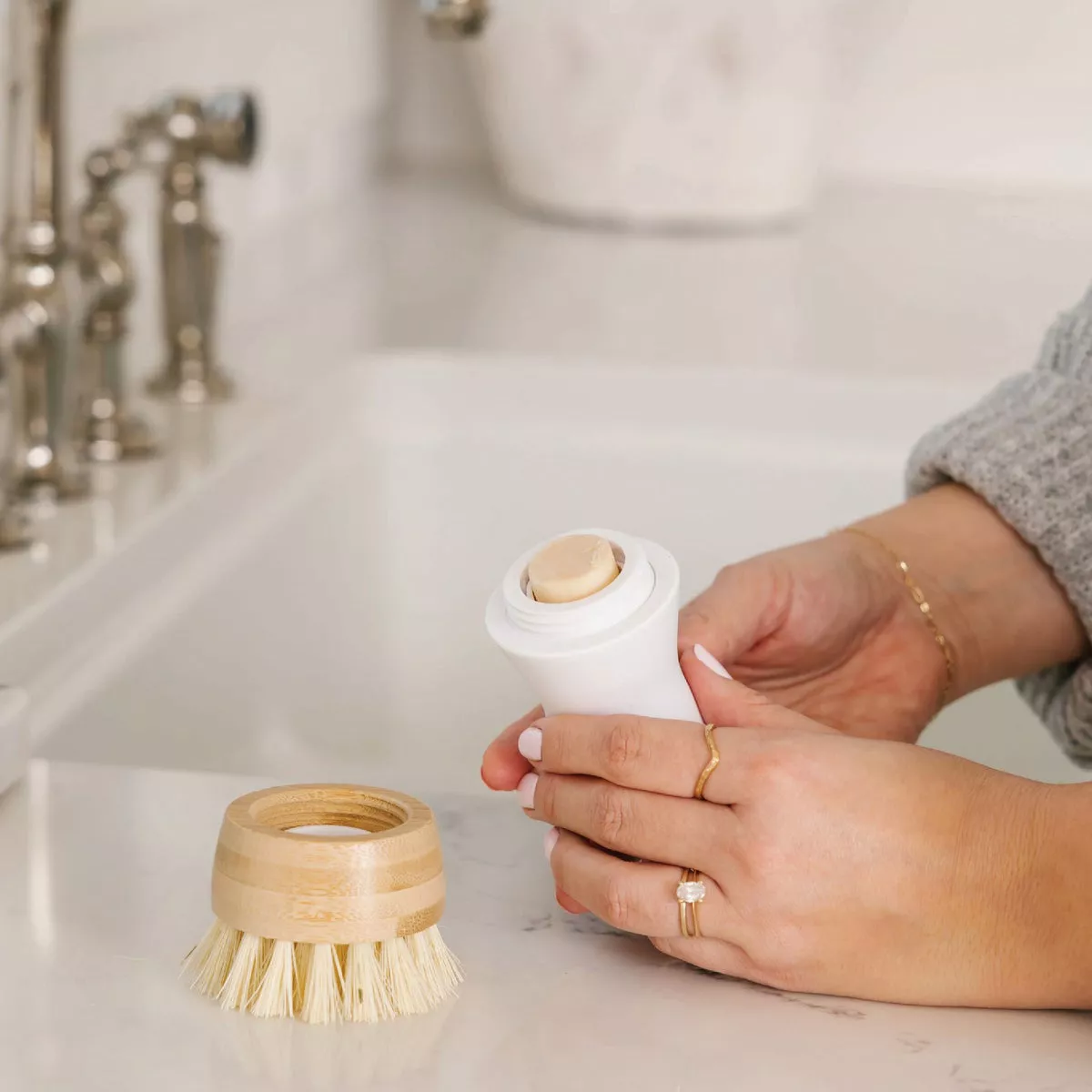 Nellie's Dish Stick Dishwashing Brush with 2 Dish Butter Soap Sticks ...