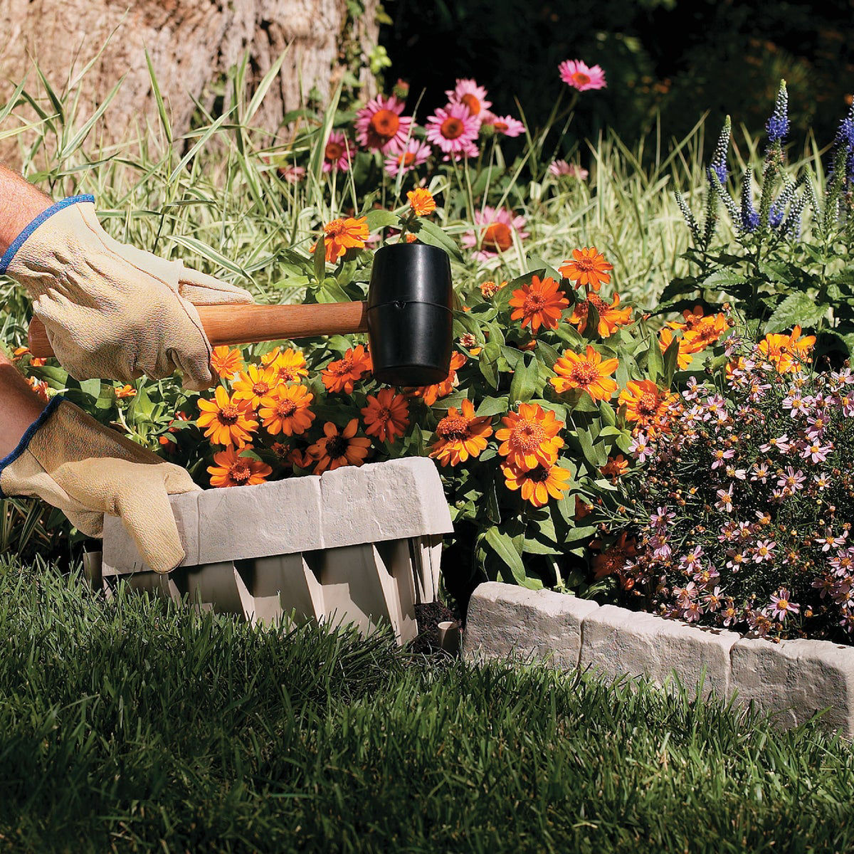 Suncast 6 In. H. x 12 In. L. Border Stone Poly Lawn Edging (10-Pack ...