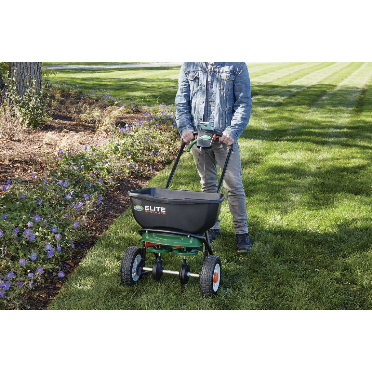 Scotts Elite 65 Lb. Broadcast Push Spreader | Do it Best