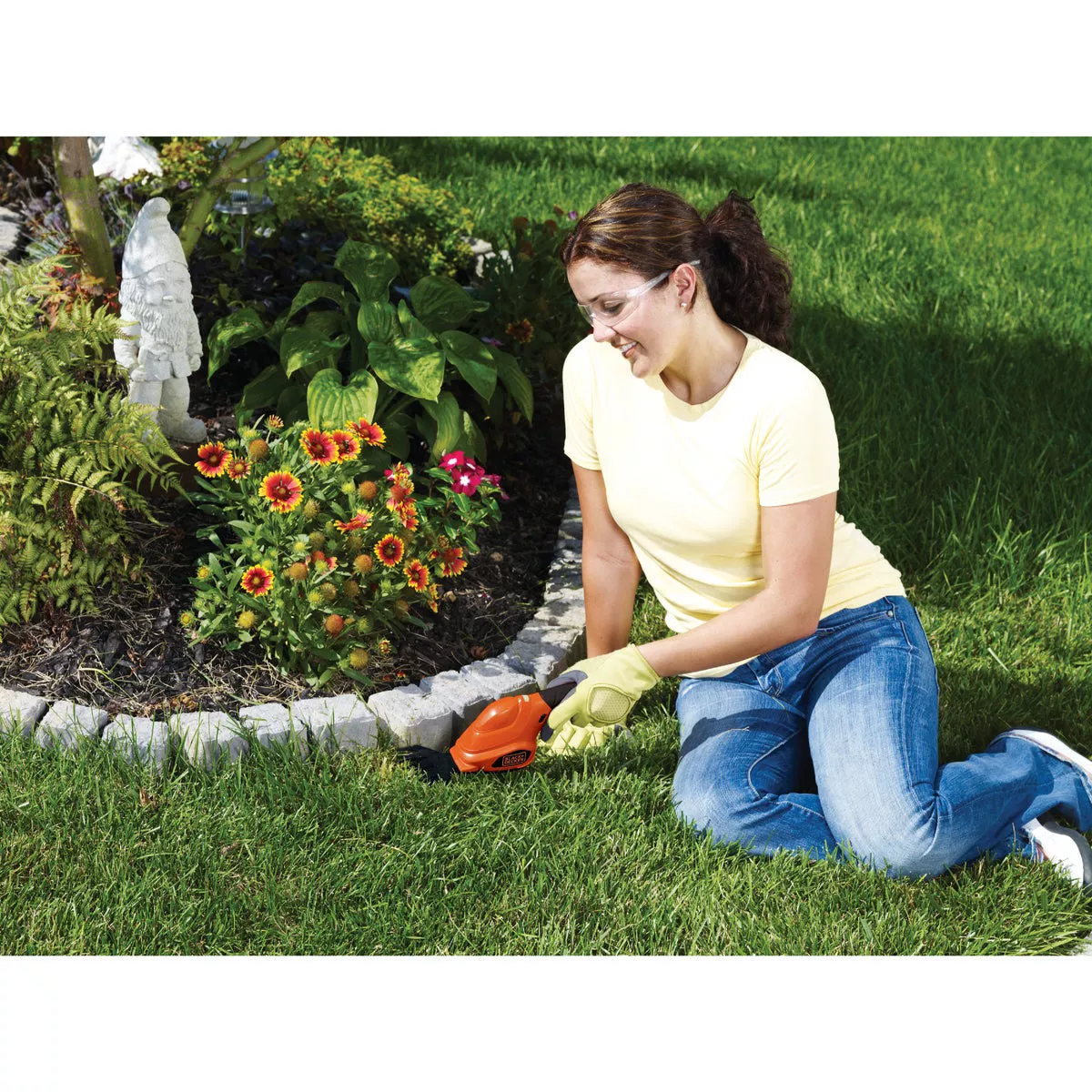 Black and decker 6.0 volt cordless shrubber store