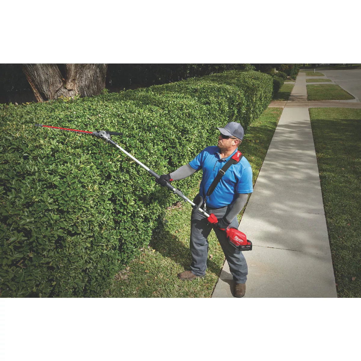 Milwaukee M18 FUEL 20 In. Articulating Hedge Trimmer Attachment for QUIK LOK Attachment System Do it Best