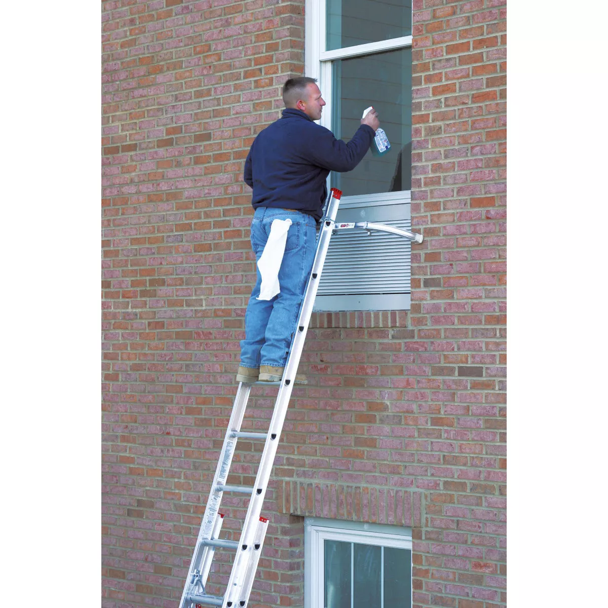 Werner 20 Ft. Aluminum Extension Ladder with 200 Lb. Load Capacity Type ...