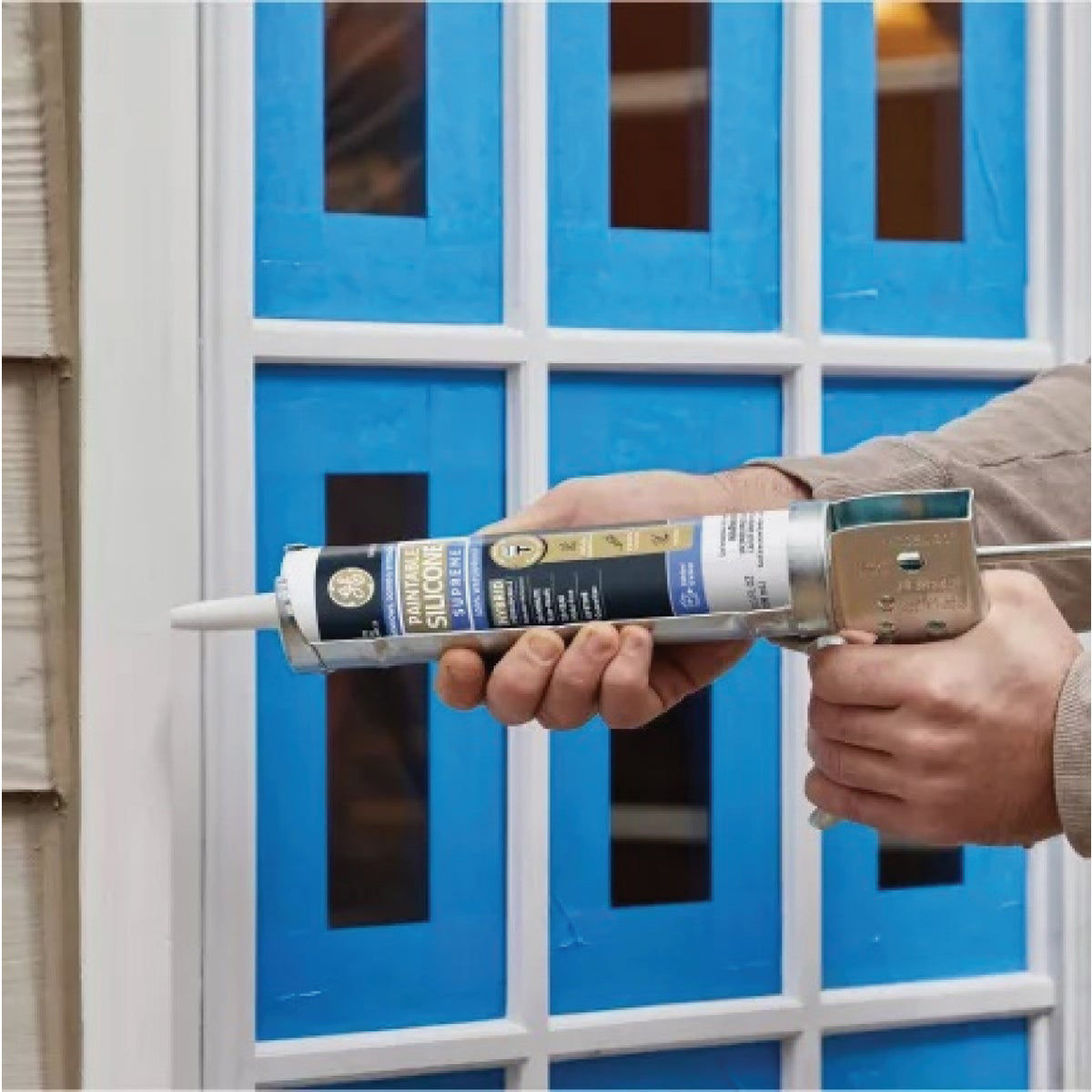 GE Supreme Paintable Silicone Window & Door Sealant, White, 9.5 Oz ...