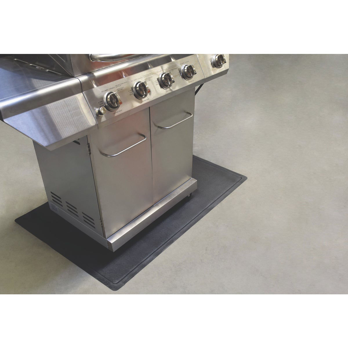 Diversitech Ultra Grill Mat 30 In. W. x 48 In. L. Black Rectangle Grill ...