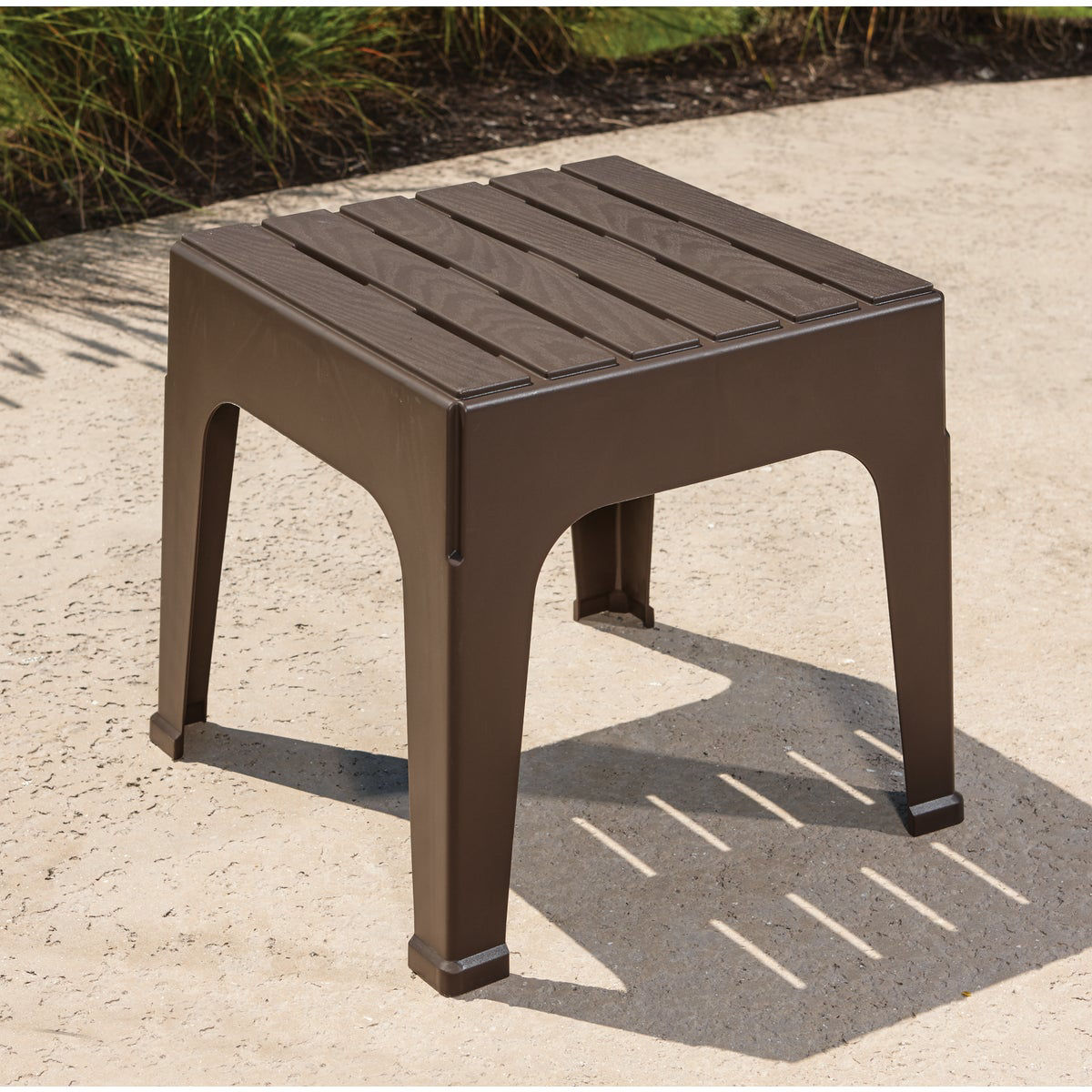 Adams Big Easy Earth Brown 18.9 In. Square Resin Stackable Side Table ...