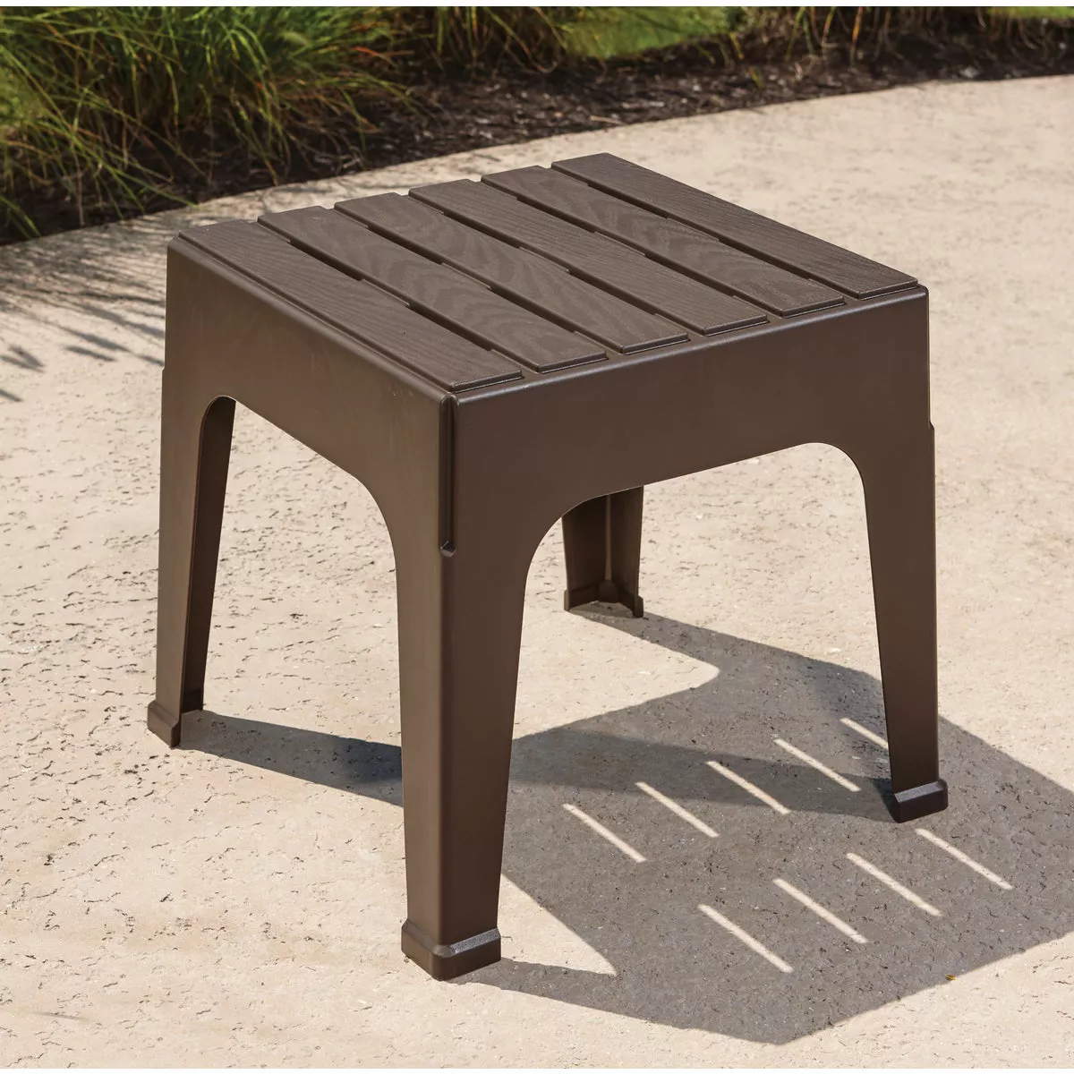 Adams Big Easy Earth Brown 18.9 In. Square Resin Stackable Side Table ...